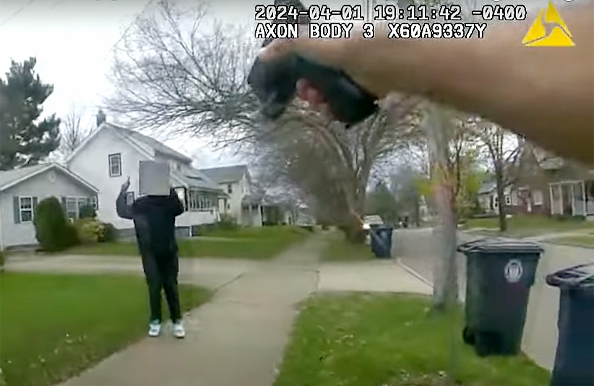 Akron police fire officer who shot 15-year-old